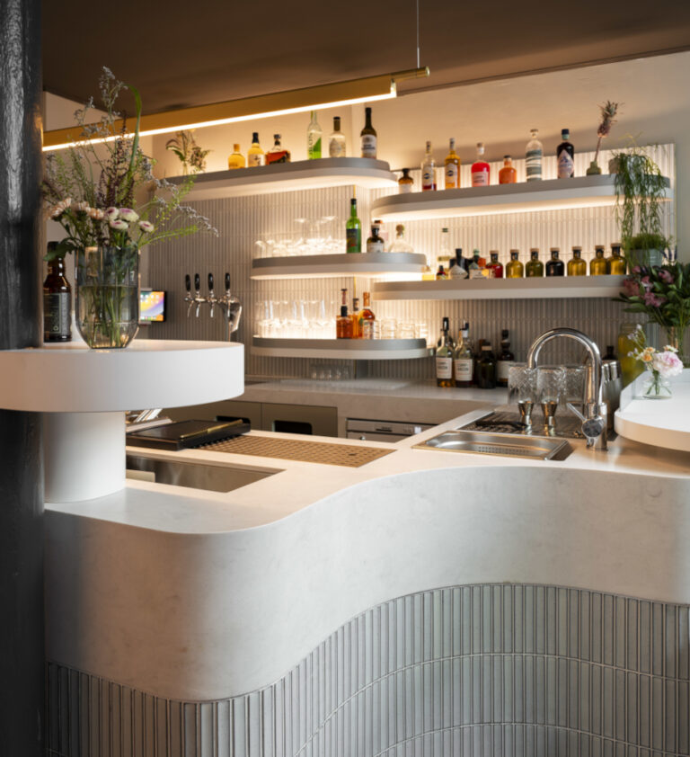 Besondere Bars in Hamburg: Die Top 11 für gute Drinks