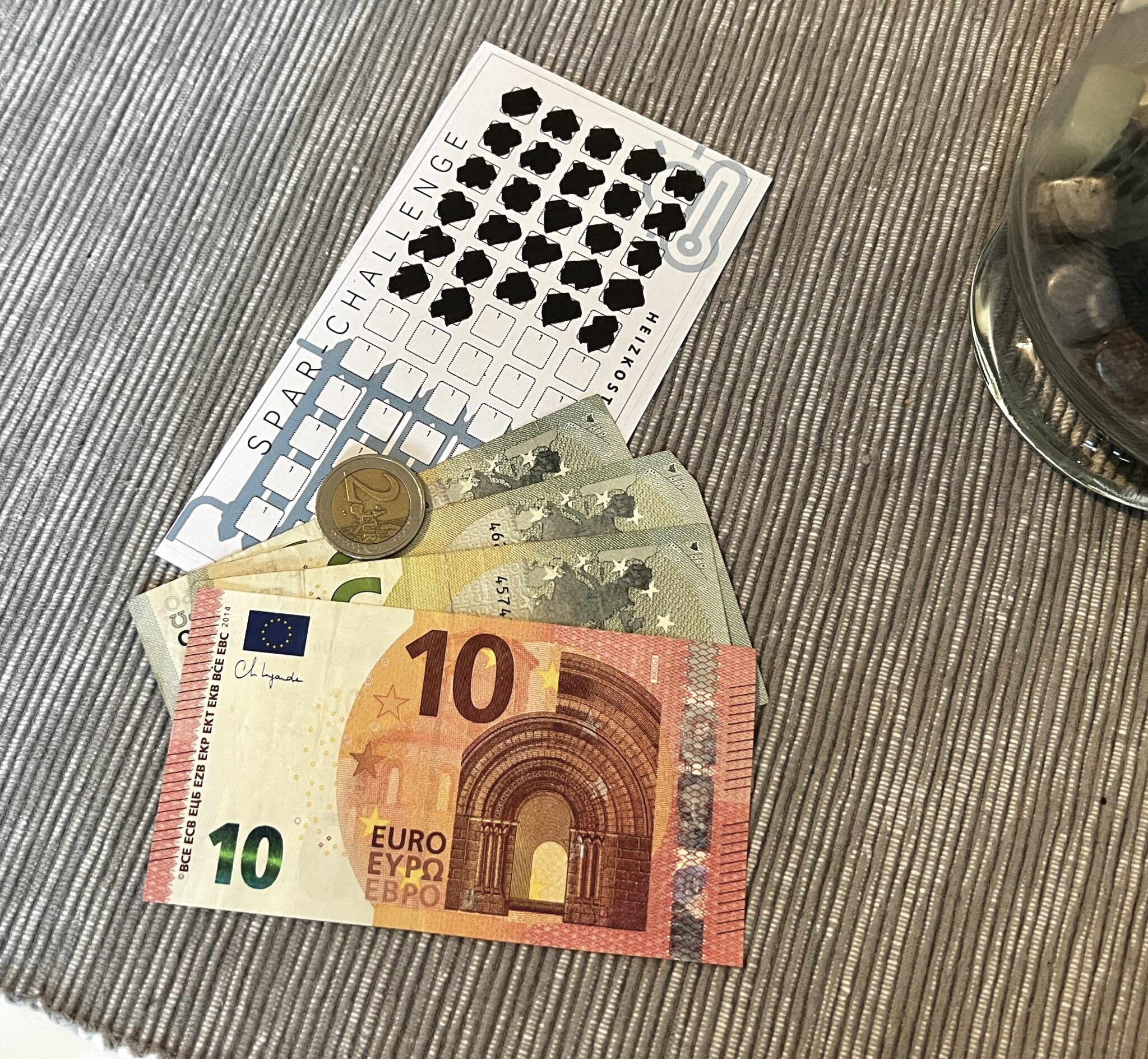 10 coole Spar-Challenges, um spielerisch Geld zu sparen